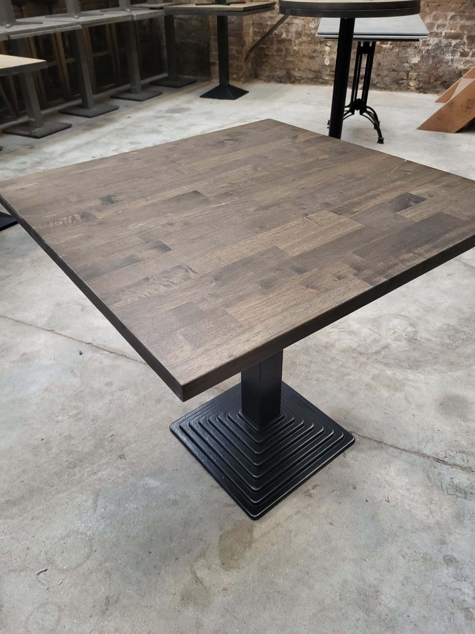 Gebruikte horeca tafels - 2chair